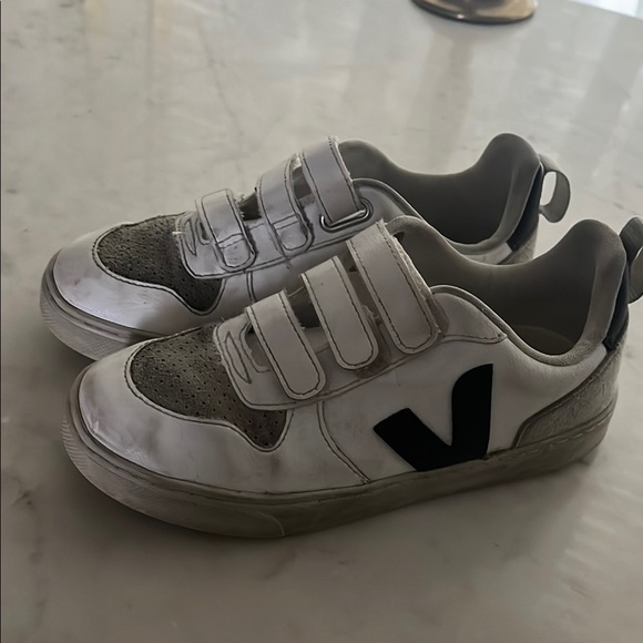 Veja | Shoes | Veja White And Black Velcro Sneakers With Vlogo | Poshmark